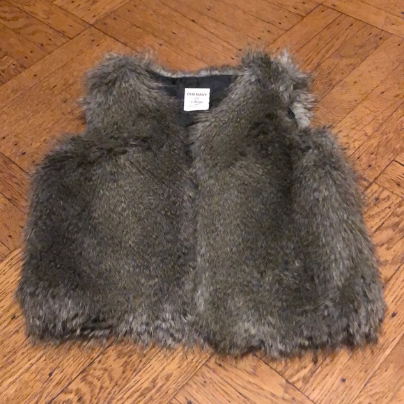 Old Navy | Jackets & Coats | Girls Old Navy Faux Fur Vest | Poshmark